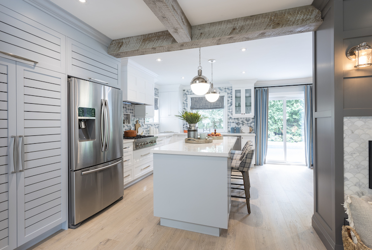 See How a 1970s Split-Level Gets Revamped Into a Modern Family Home ...