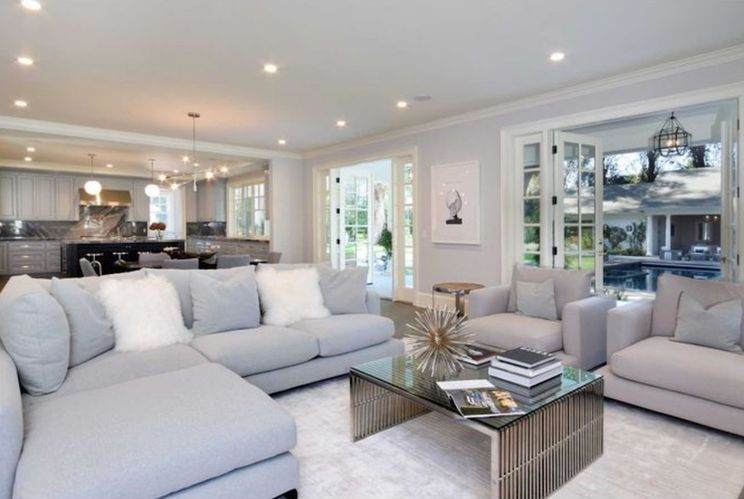 A Look Inside Real Housewives Star Kyle Richards' Spectacular New Home ...