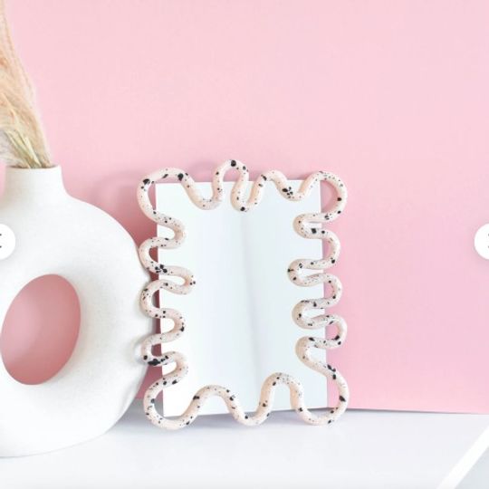 Statement Mirrors for Every Style and Budget