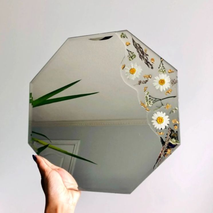 Statement Mirrors for Every Style and Budget