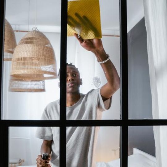 10-Minute Cleaning Routines: How to Clean a House Fast