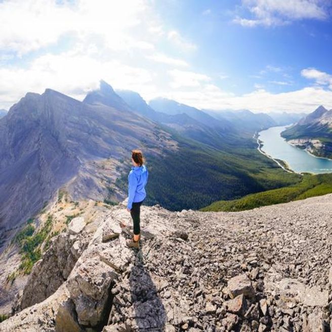 Best Places to Live in Alberta Depending on Your Wants and Needs