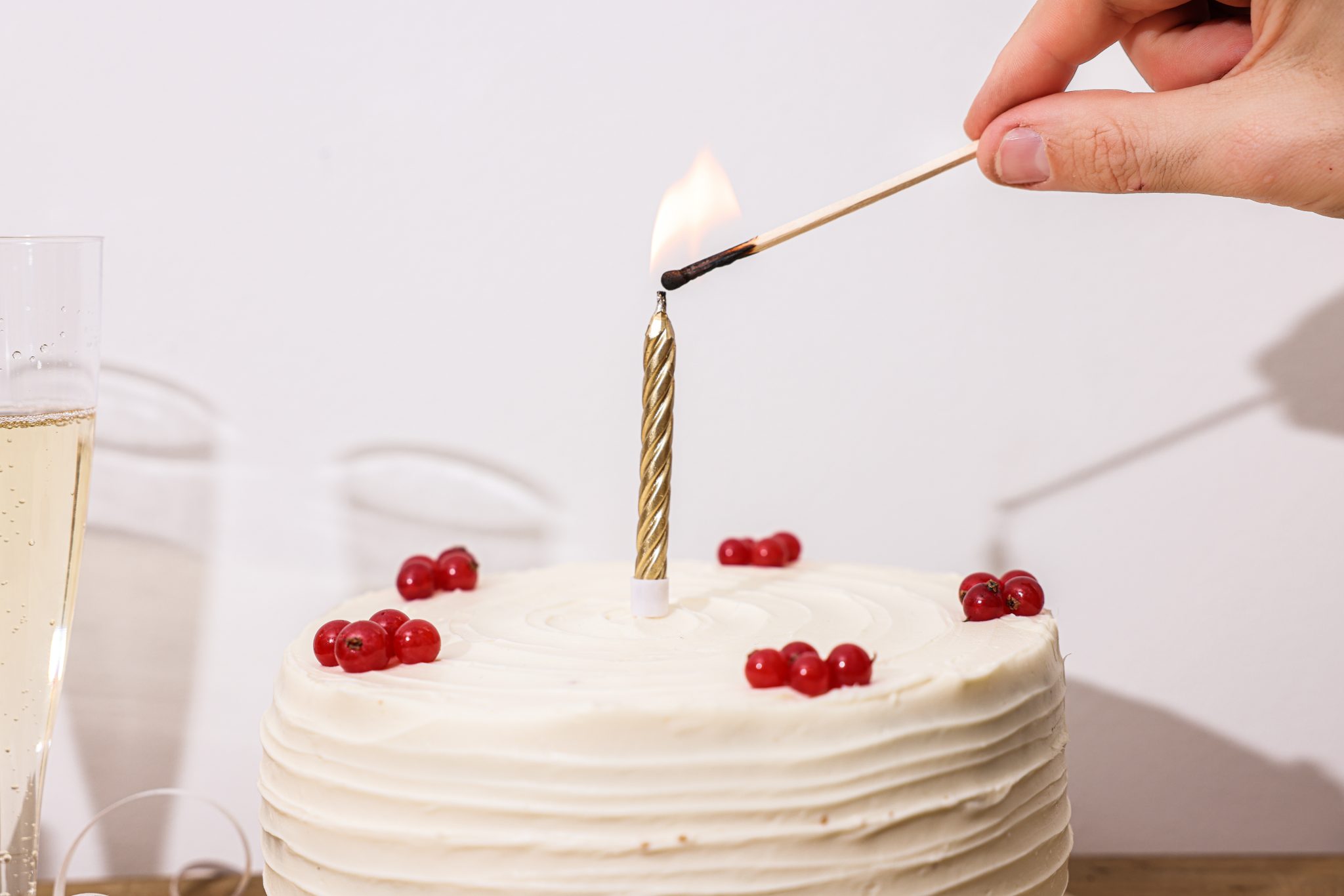 8 Tips for Planning the Perfect Champagne Birthday