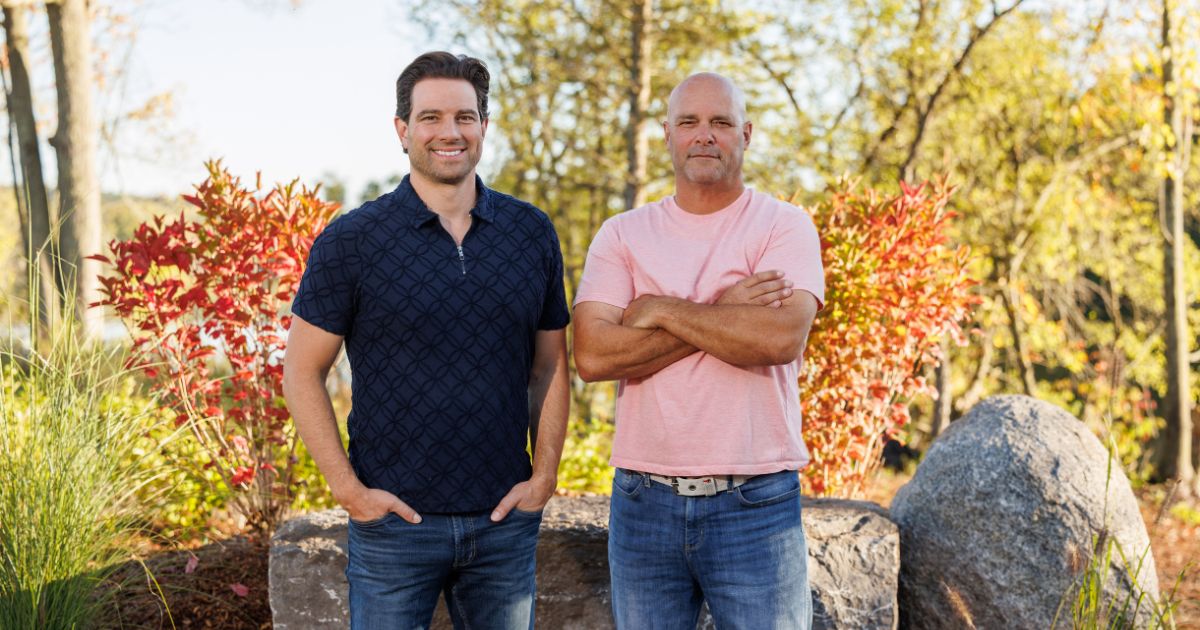 Cozy Cabin in the Core: Meet Scott and Bryan at STACKT Market